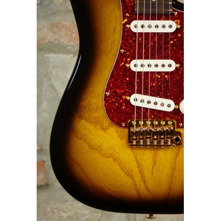 SUHR Custom Order Classic S SSS - Swamp Ash Body with Gold Hardware - 2 ...