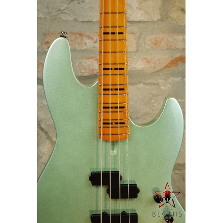SIRE Marcus Miller U7-4 - 4 Corde - Surf Green Metallic