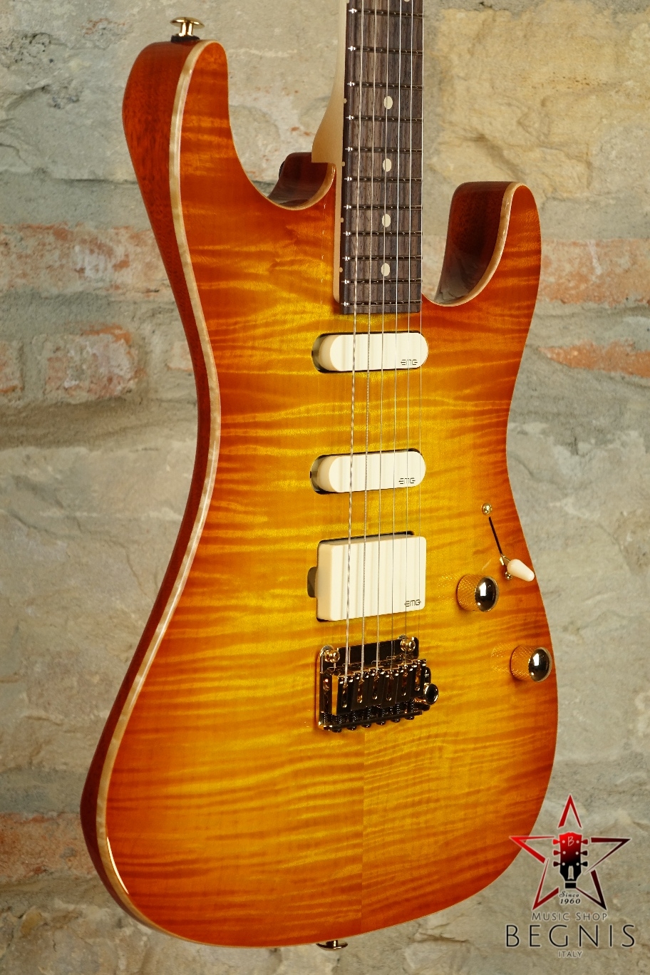 SUHR Standard Reb Beach Signature - Natural Koa