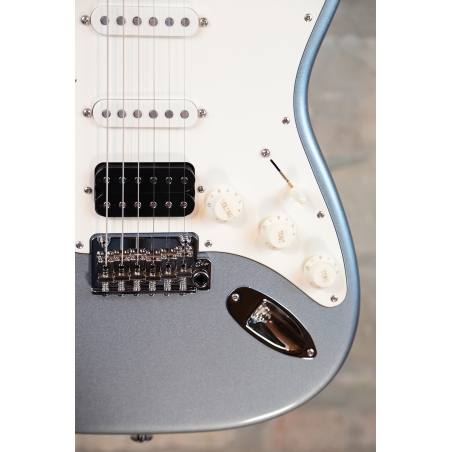 SUHR Classic S Plus HSS - Metallic Limited Edition 2025 - Ice Blue Metallic